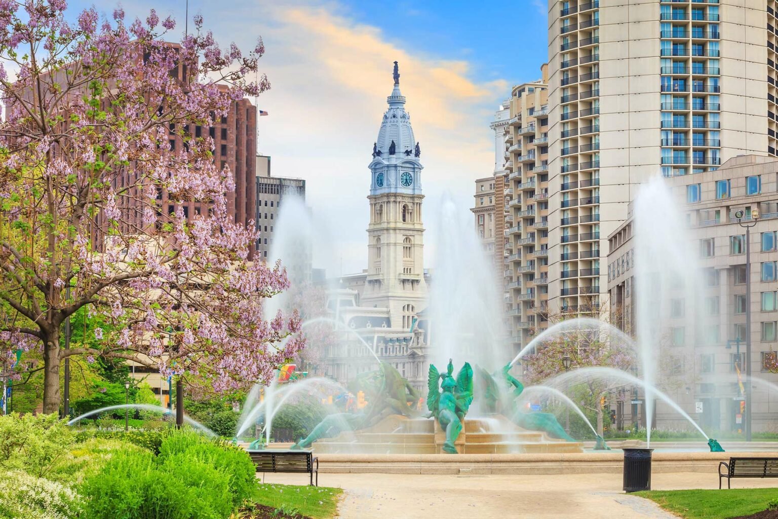 20 HONEST Pros & Cons of Living in Philadelphia (Helpful Local)